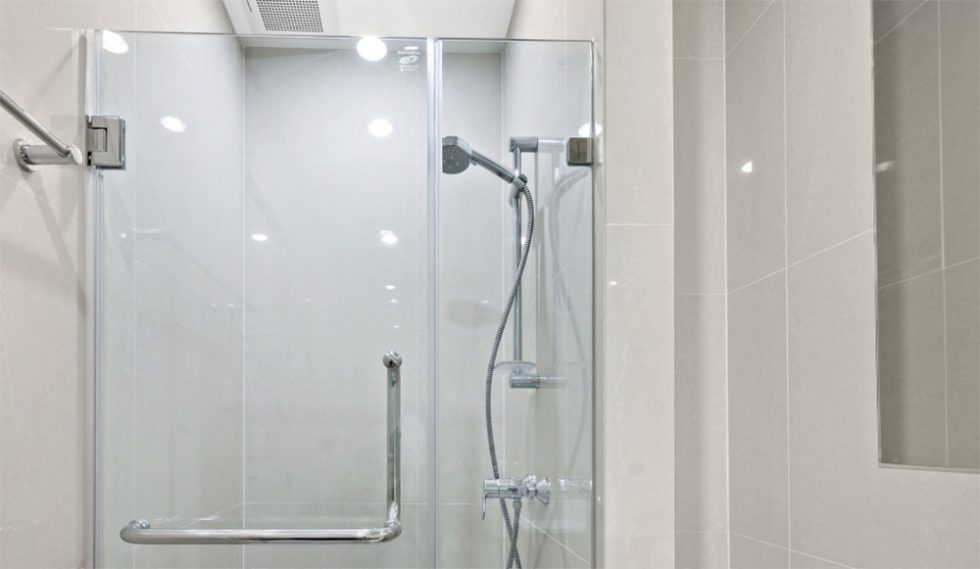 How To Remove Shower Doors - Shower Maestro